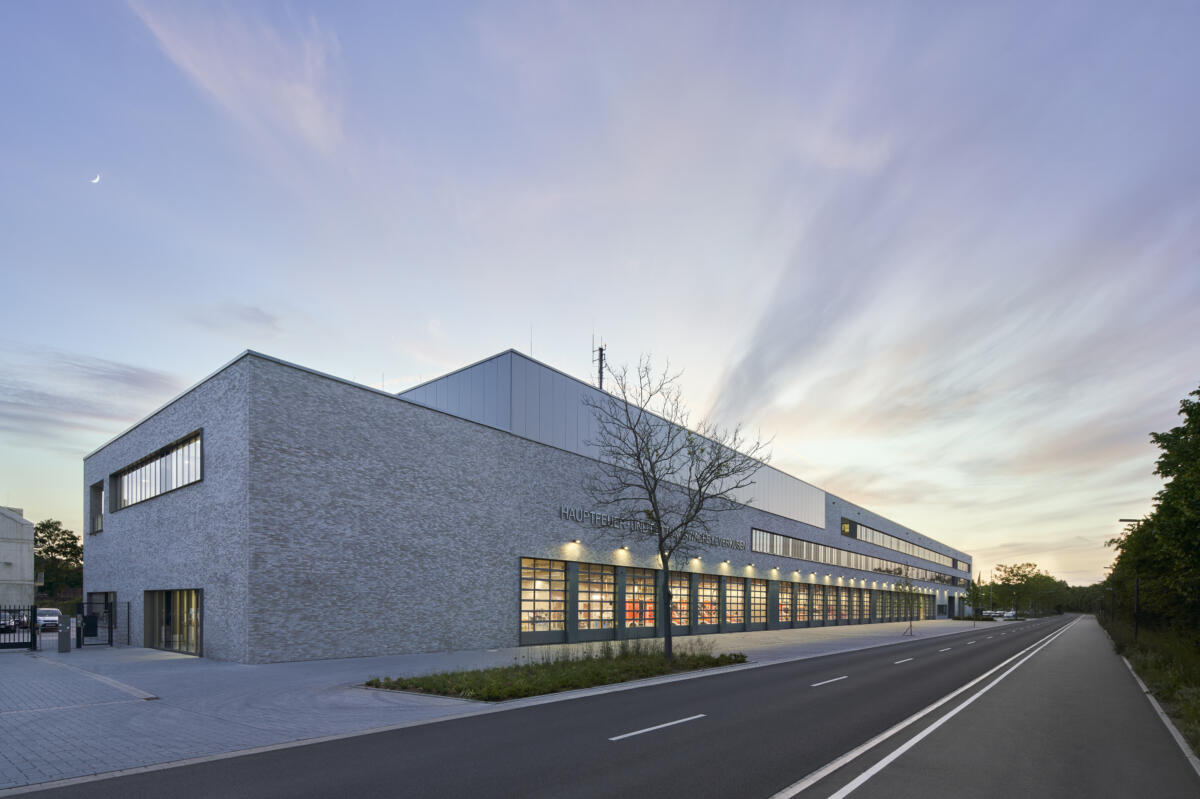 668 | Hauptfeuer- und Rettungswache Leverkusen